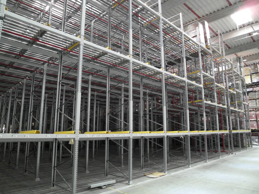 ROLLER RACKS FOR PALLETS - Mec System